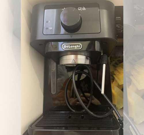 Кофеварка рожковая delonghi