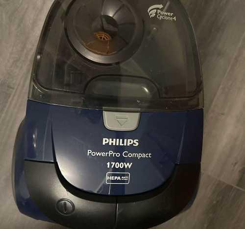 Пылесос Philips PowerPro Compact w1700