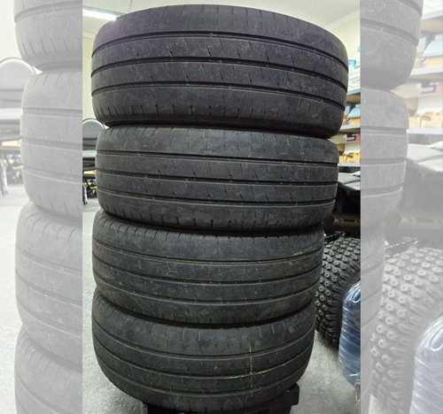 Nokian Tyres Hakka Van 215/65 R16C 109T