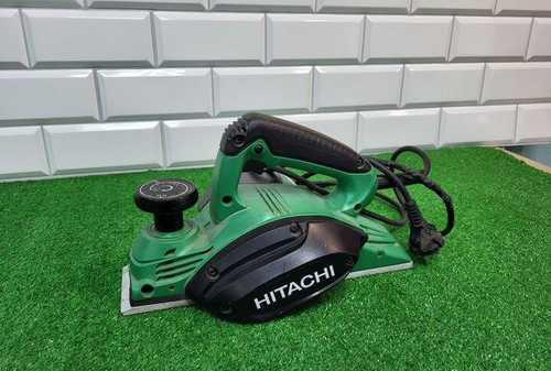 Сетевой электрорубанок Hitachi P20ST, 580 Вт