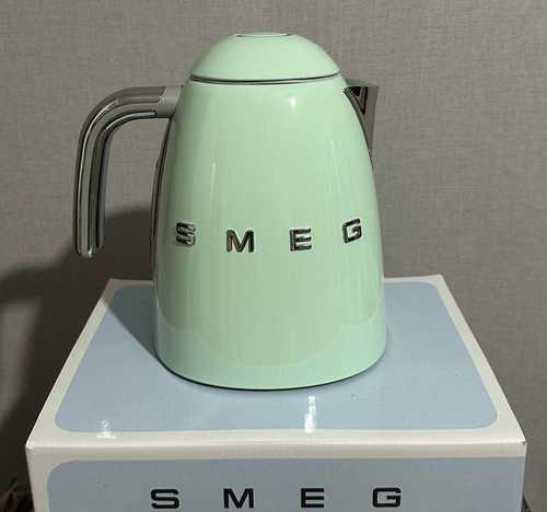 Чайник smeg новый