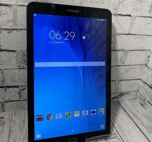 Планшет Samsung Galaxy Tab E