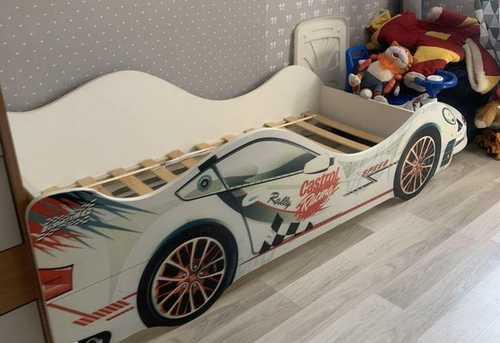 Кровать гоночная машина и детский матрас