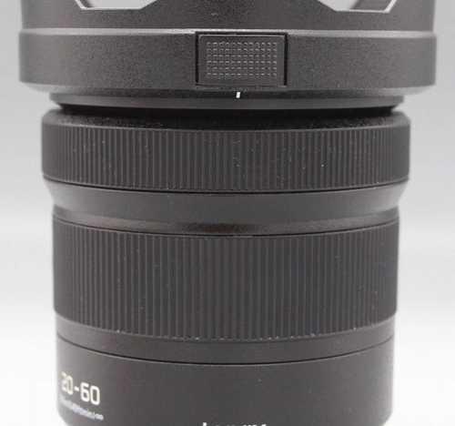 Panasonic Lumix S 20-60mm f/3.5-5.6 (like new)