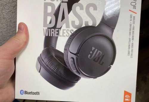 Беспроводные наушники jbl