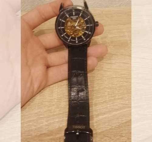 Мужские механические часы tissot