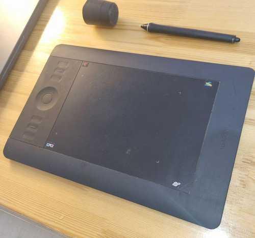 Wacom Intus 5 Toch S (PTH-450)