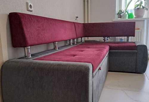 Кухонный угловой диван со спальным местом бу