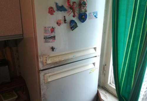 Холодильник бу Stinol 110 325литр