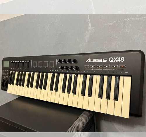 Midi-клавиатура Alesis QX49