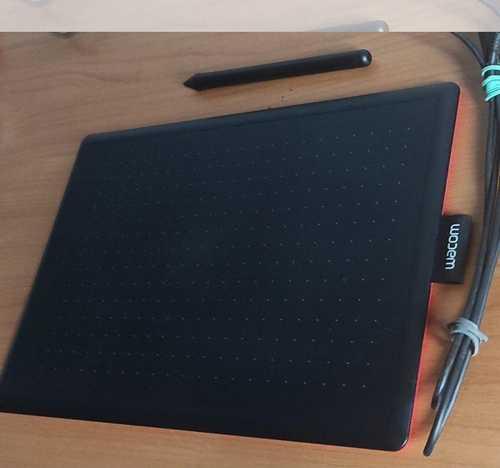 Графический Планшет Wacom One Medium (CTL-672-N)