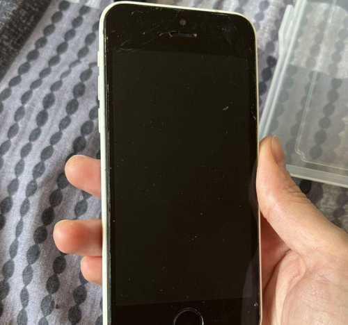 iPhone 5C, 16 ГБ