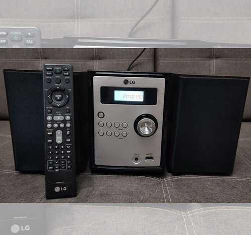 LG DVD USB video micro HI-FI system (xb16)