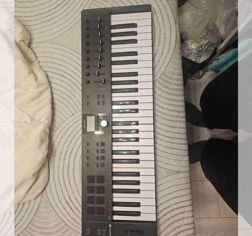 Миди клав Arturia KeyLab Essential 49 MK3 Black