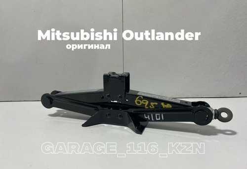Домкрат Mitsubishi outlander