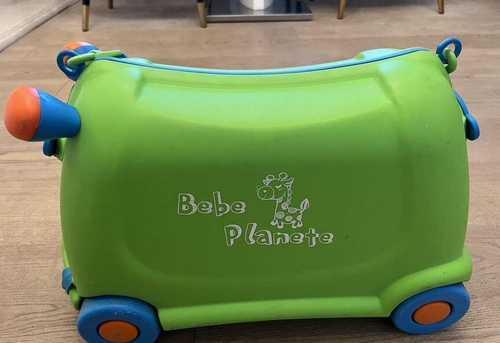 Детский чемодан машинка
