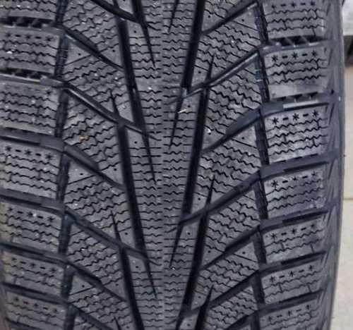 Hankook Winter I'Cept iZ 2 W616 255/40 R19 100T