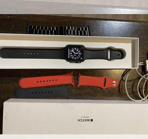 Часы Apple Watch 3