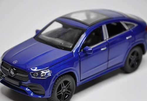 Модель автомобиля Mercedes-Benz GLE Coupe металл