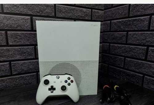 Приставка Microsoft Xbox One S