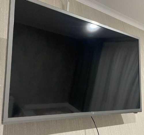 Телевизор SMART tv