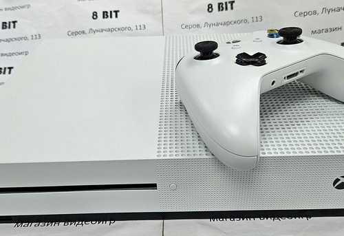 Xbox One 500Gb + 10 игр