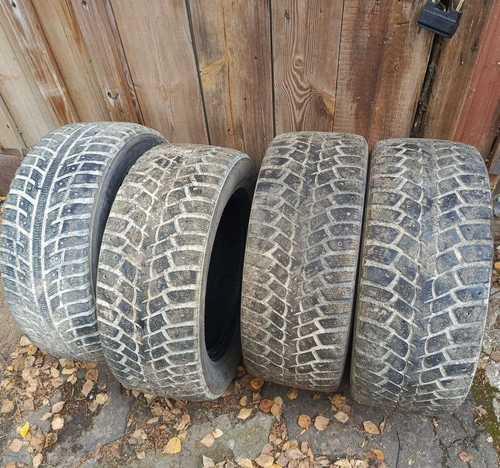 Kumho 975 225/55 R16 24G