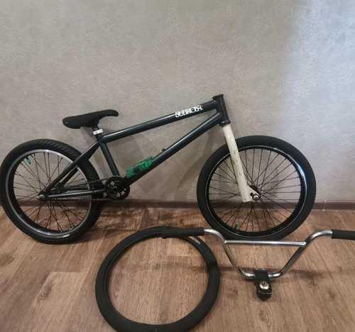 Трюковый BMX Subrosa (customs профессиональный)