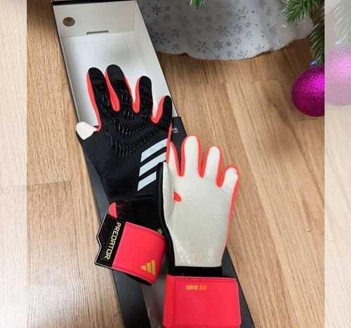 Вратарские перчатки adidas predator gl