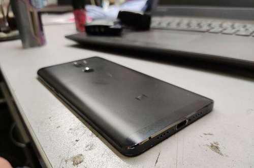 Телефон Xiaomi Mi5s Plus