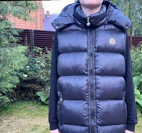 Жилетка Moncler