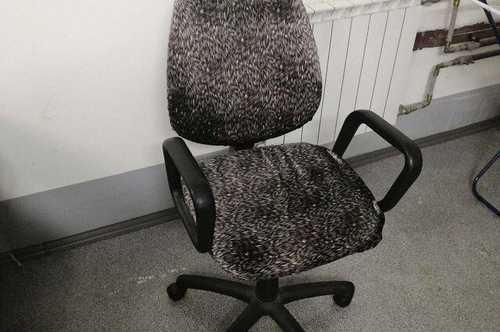 Компьютерные кресла и стул