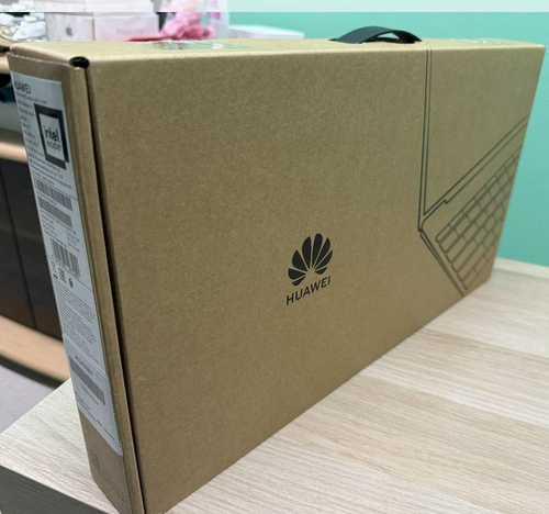 Новый Huawei MateBook D15 BoDE-WDH9 i5 8/256 SSD