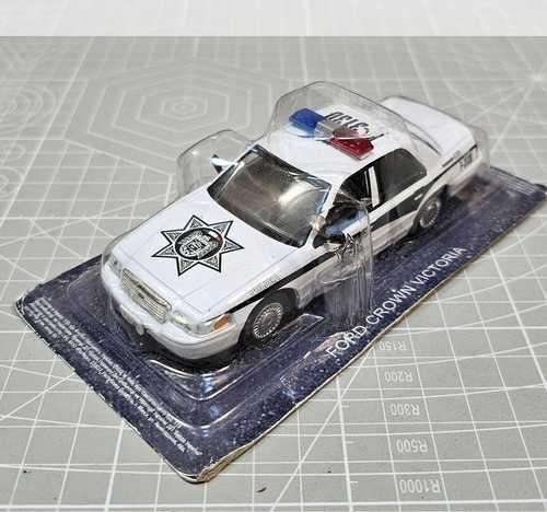 Полицейские Машины Мира №36 Ford Crown Victoria