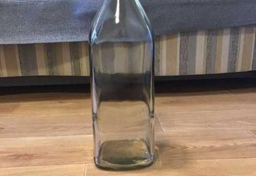 Бутылка с пробкой на 4.5 литра