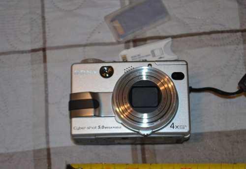 Цифровой фотоаппарат sony DSV-V1
