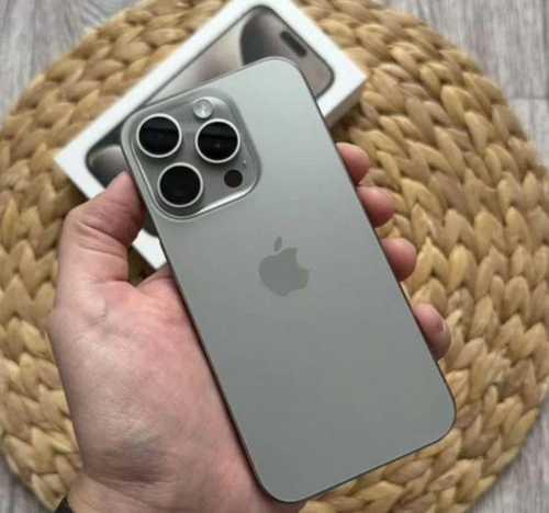 iPhone 15 Pro, 128 ГБ