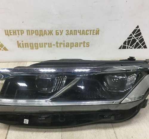 Фара левая Volkswagen Touareg 3 LED 2018 oem 761941035A