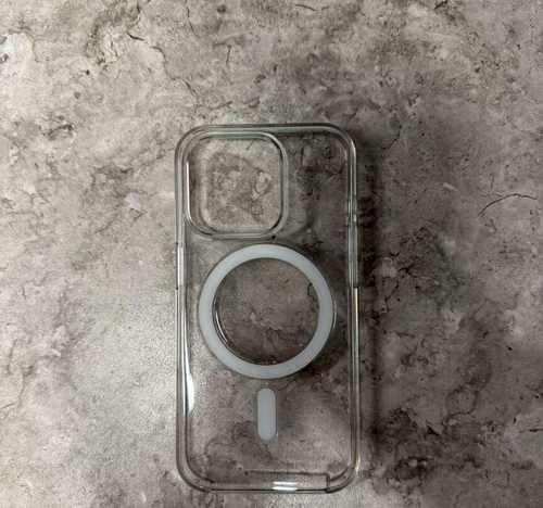 Чехол на iPhone 15 про