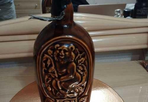 Керамическая бутылка от бальзама "бурый медведь"