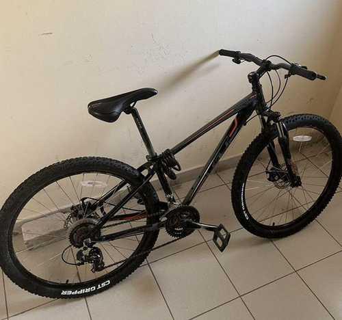 Велосипед gt agressor comp 27.5