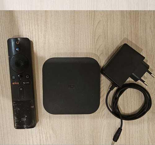 Tv приставка Xiaomi mi box MDZ-22-AB