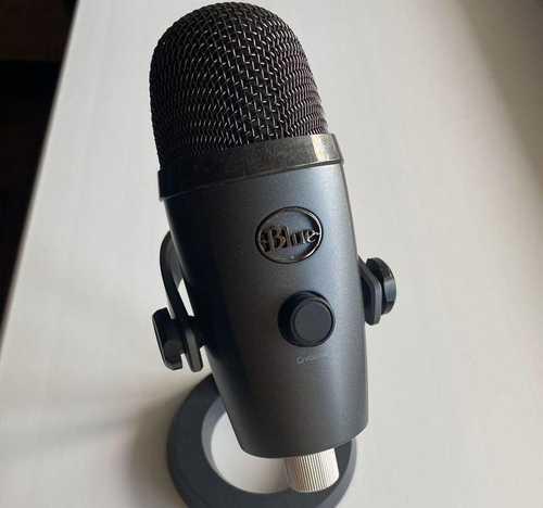 Микрофон проводной Blue Yeti nano, разъем: USB Mic