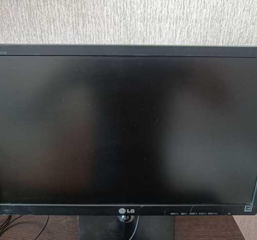 Монитор LG Flatron 20" E2042C