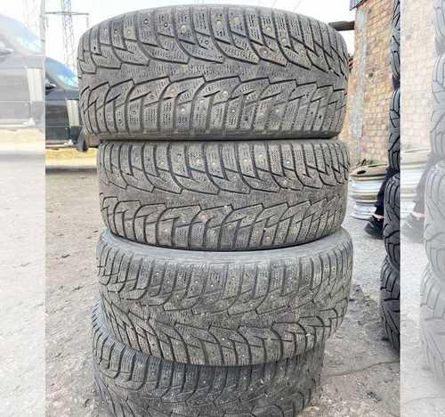 Hankook Winter I'Pike 225/50 R17 98T