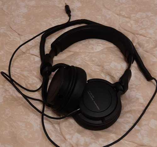 Наушники beyerdynamic dt 240 pro