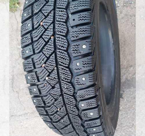 Viatti Brina Nordico V-522 195/65 R15 91T