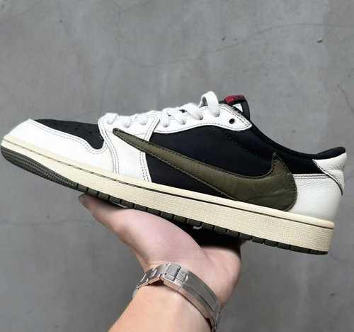 Nike Air Jordan 1 Travis Scott Olive