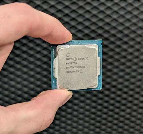 Процессор Intel Xeon E-2276G s1151v2