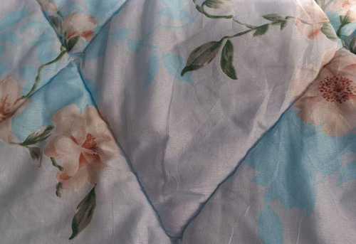 Одеяло тёплое- облегченное 145*205